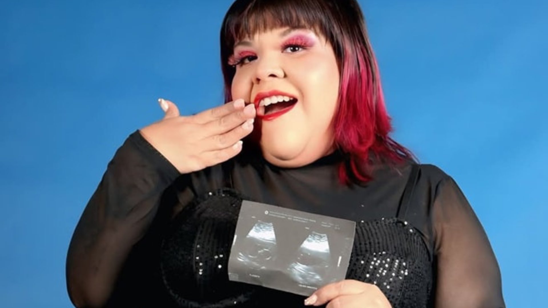 ¿Quién es Aimep3, influencer que anunció estar embarazada? (FOTOS)