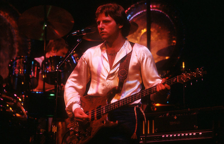 Adiós a Greg Lake, pilar del rock progresivo
