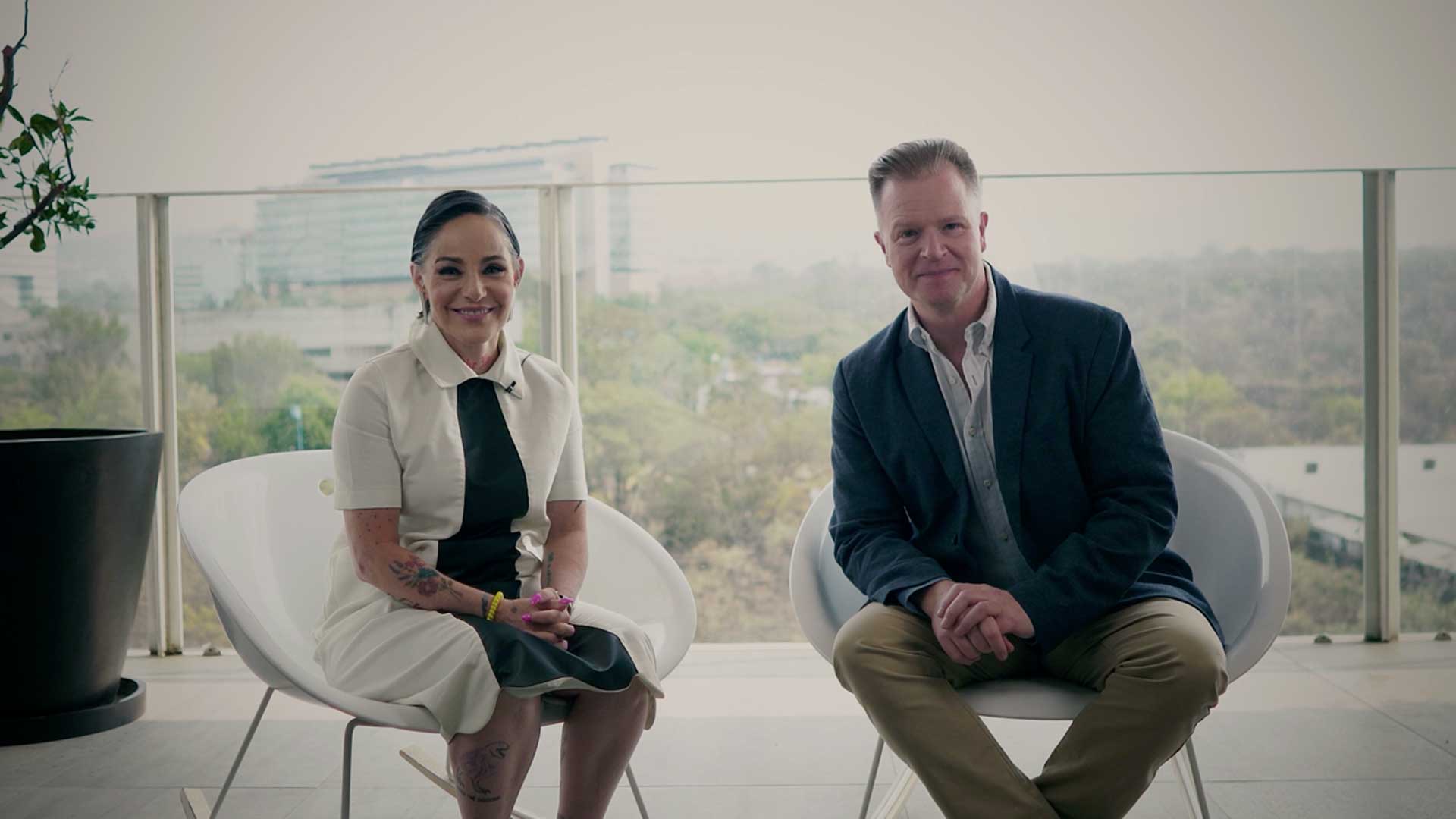 Lola Cortés y Arturo López Gavito La Academia