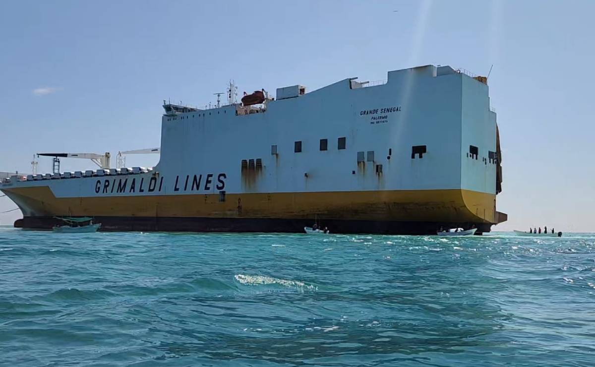 Actualización: Buque encallado en costas de Yucatán
