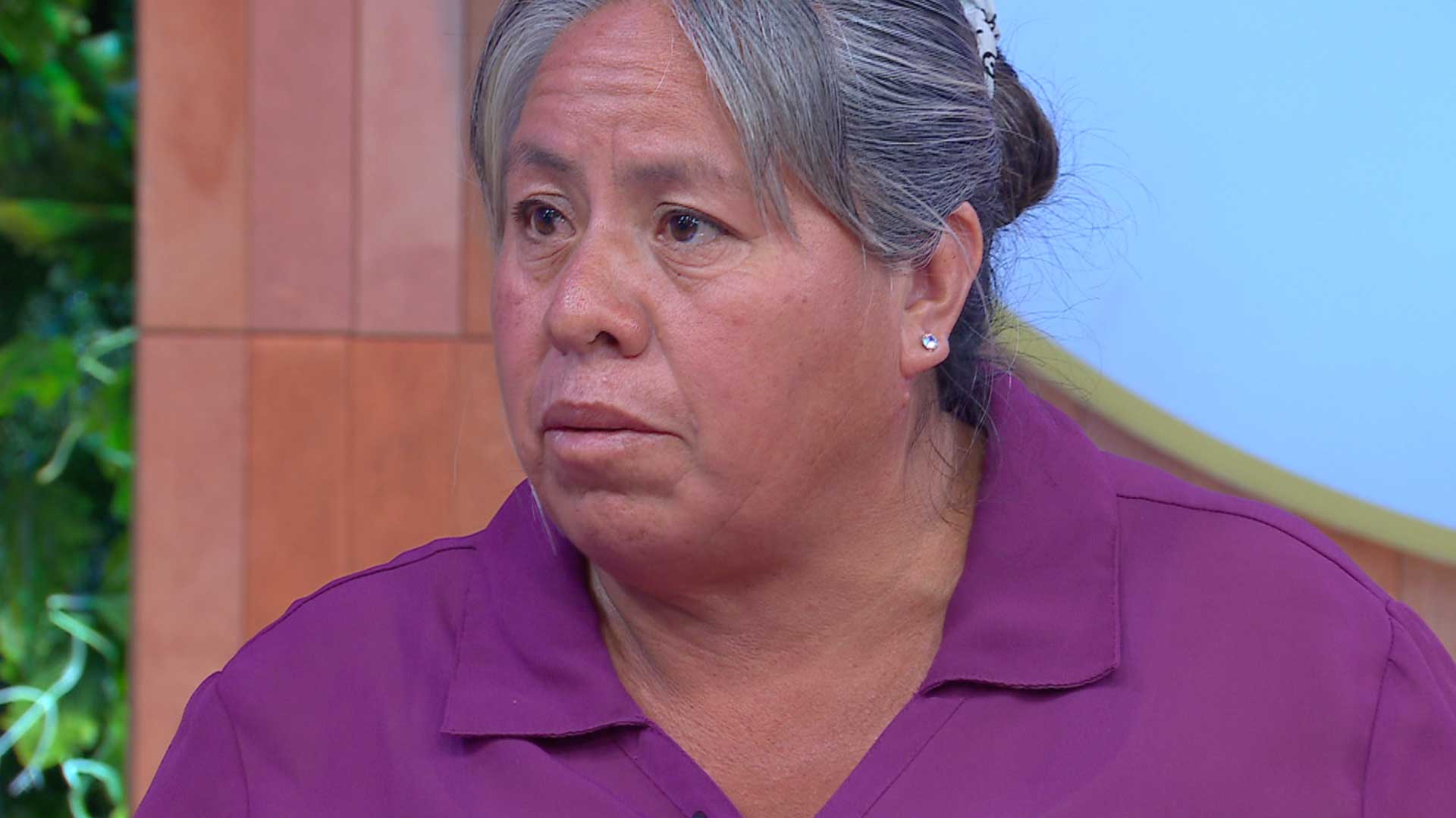 El hermano de Rebeca compra ropa a sus novias