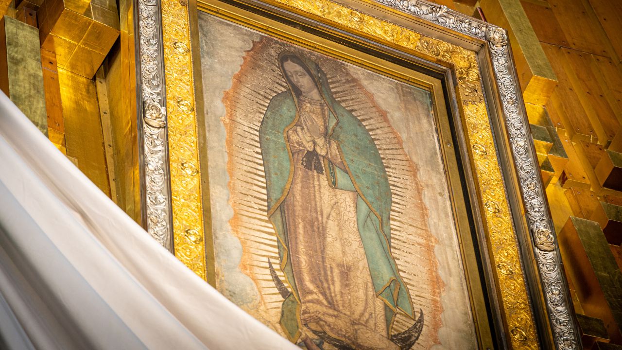Imagen de Virgen de Guadalupe en comal se hace viral en Aguascalientes
