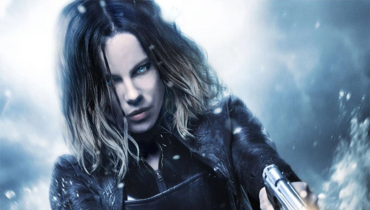 Mira cómo luce la actriz protagonista de 'Inframundo' a 20 años de su ...