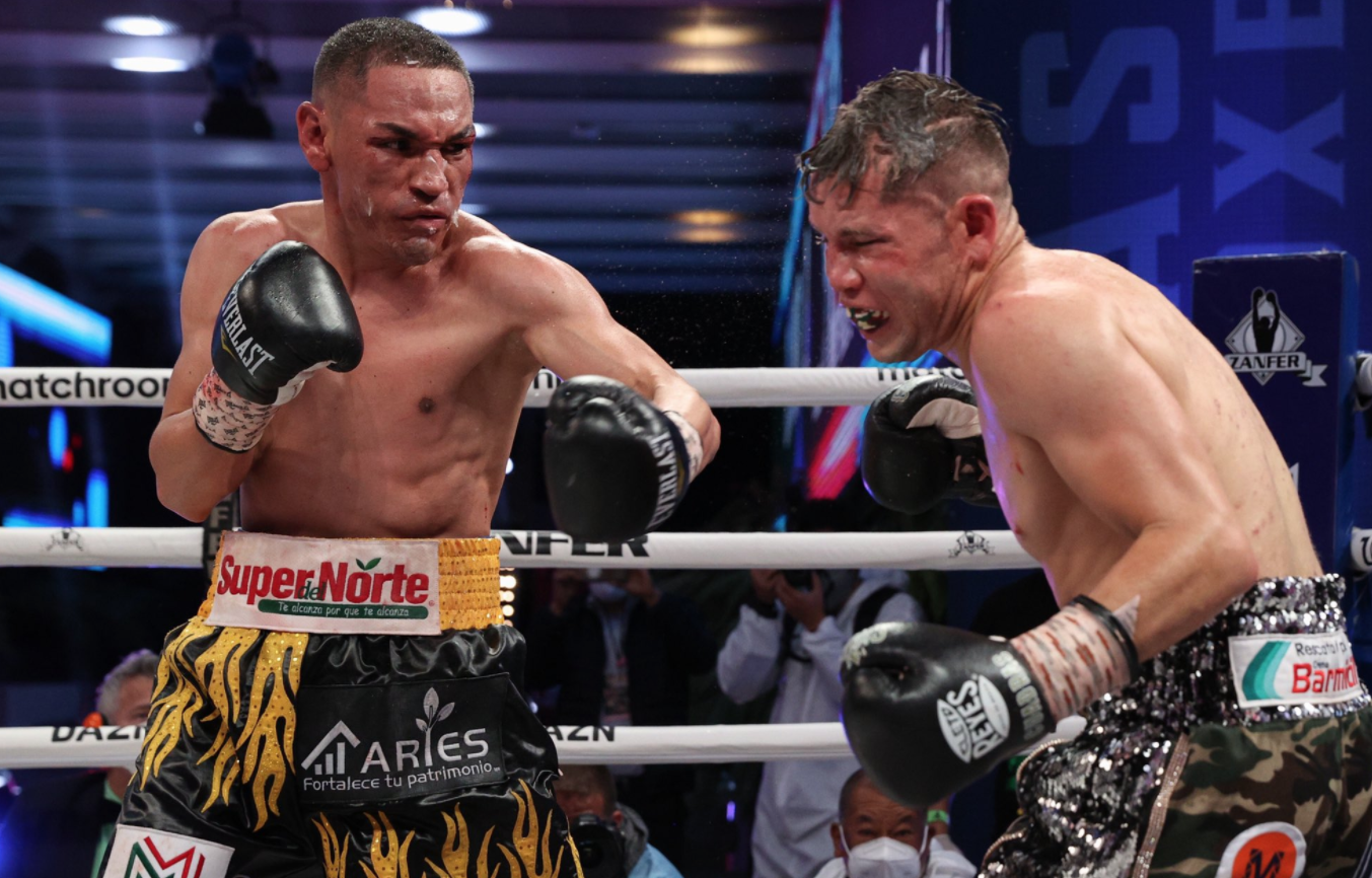 El 'Gallo' Estrada noquea al 'Príncipe' Cuadras para retener su título ...