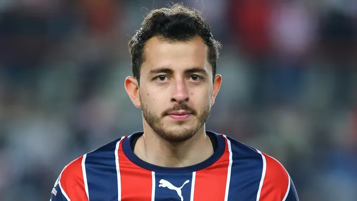 Alan Mozo y su futuro en Chivas: ¿Seguirá en el Apertura 2025 o ...