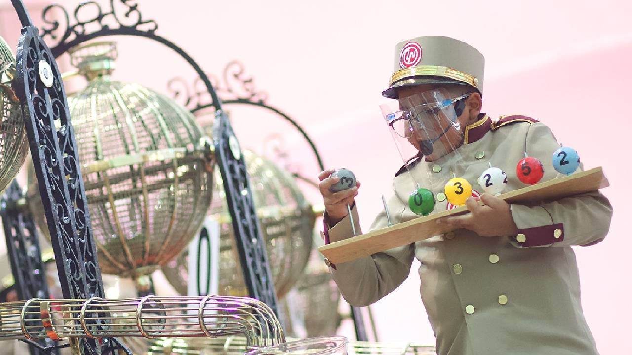 Yucateca gana premio mayor de la Lotería Nacional