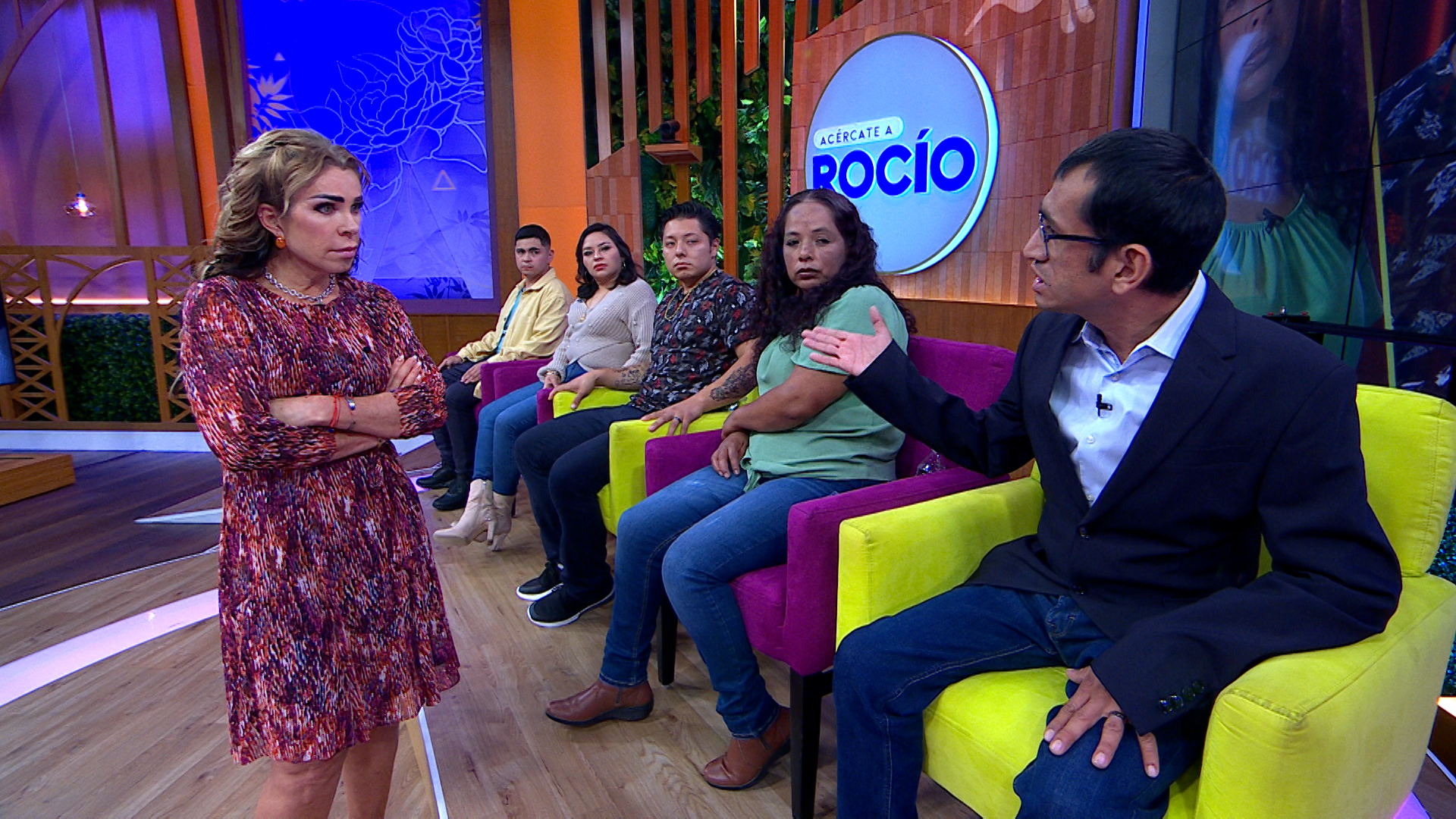 Se enamoró de su cartera | Acércate a Rocío