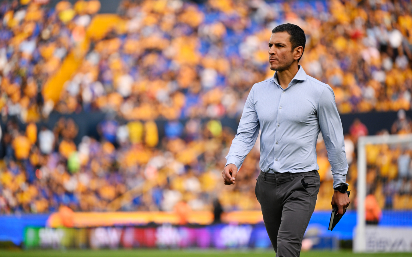 Jimmy Lozano deja de ser técnico del Necaxa