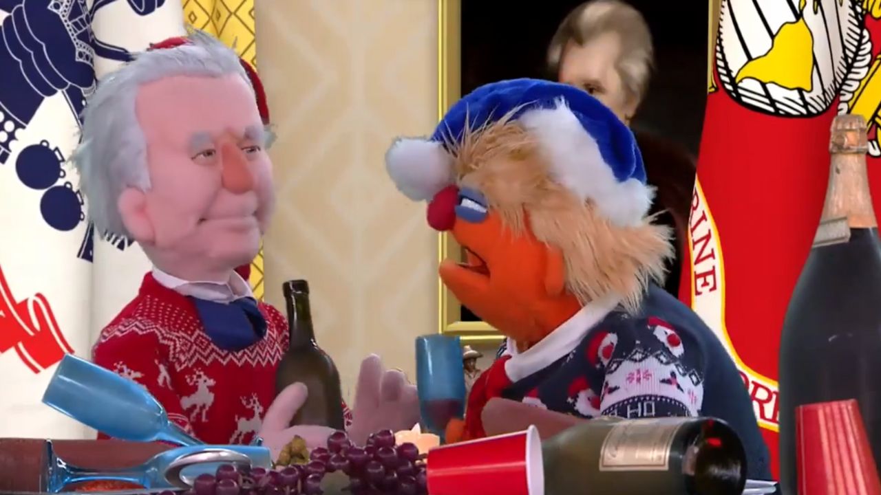 Los Peluchues: Trompudo y Byeven celebran juntos la Navidad
