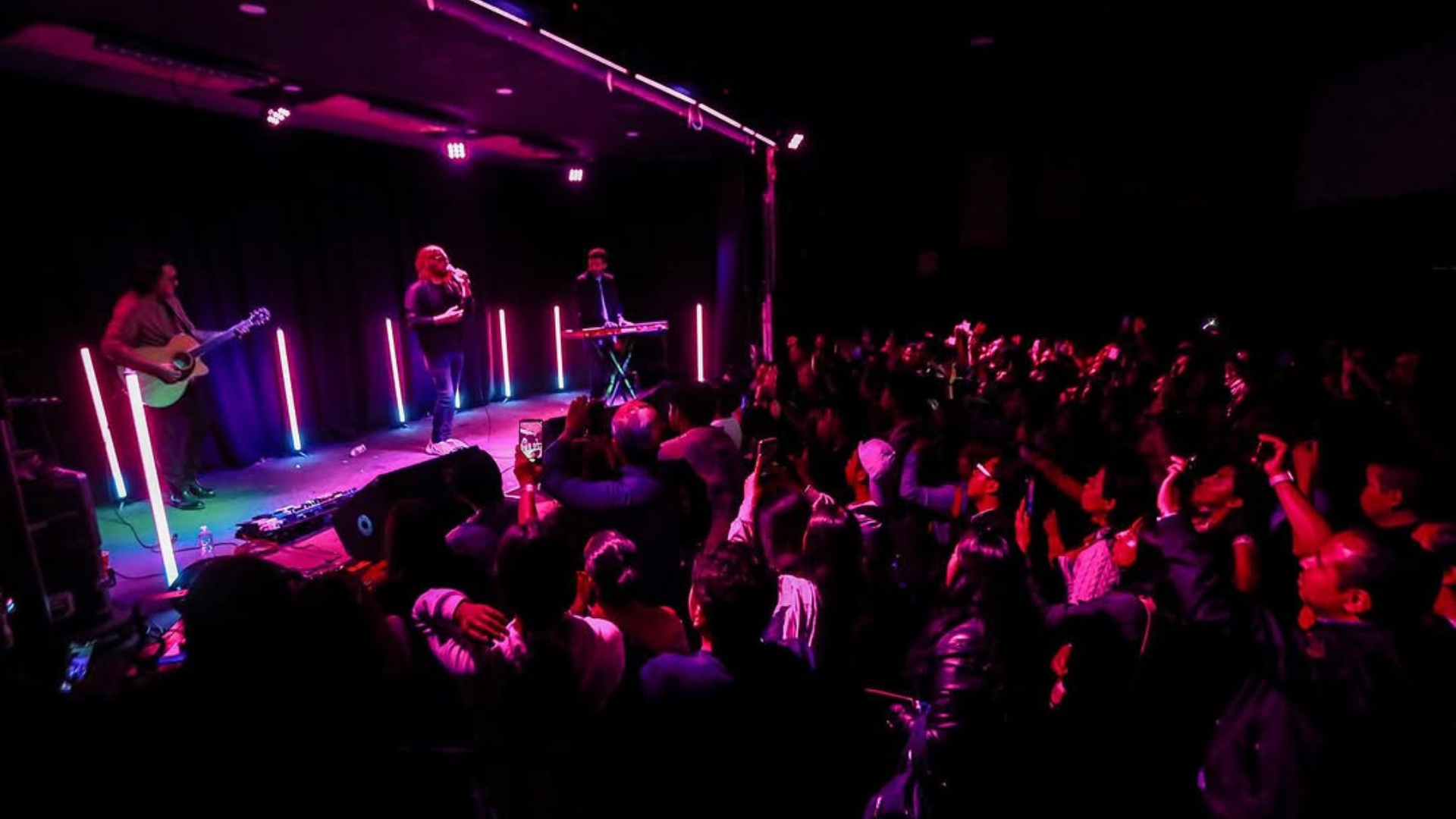 Camilo Séptimo en León 2025: ¿cuándo y dónde se presentarán?