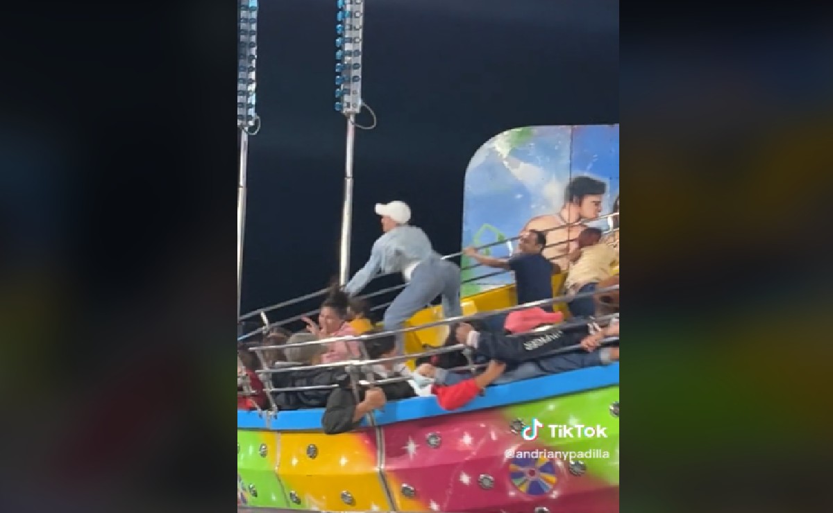 Joven se viraliza por perrear en atracción mecánica