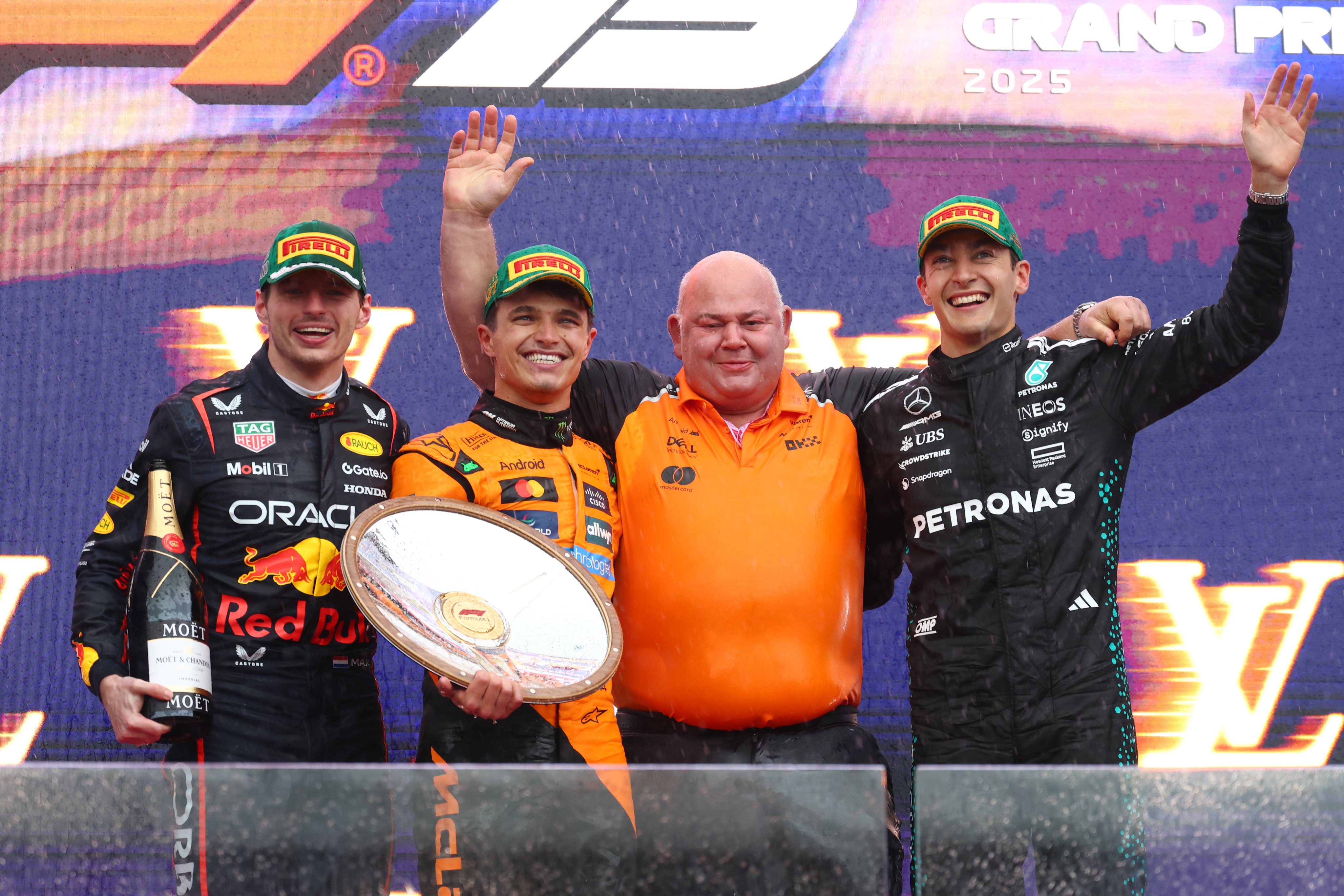 Resumen GP Australia 2025: Lando Norris gana bajo lluvia y Max Verstappen sigue firme