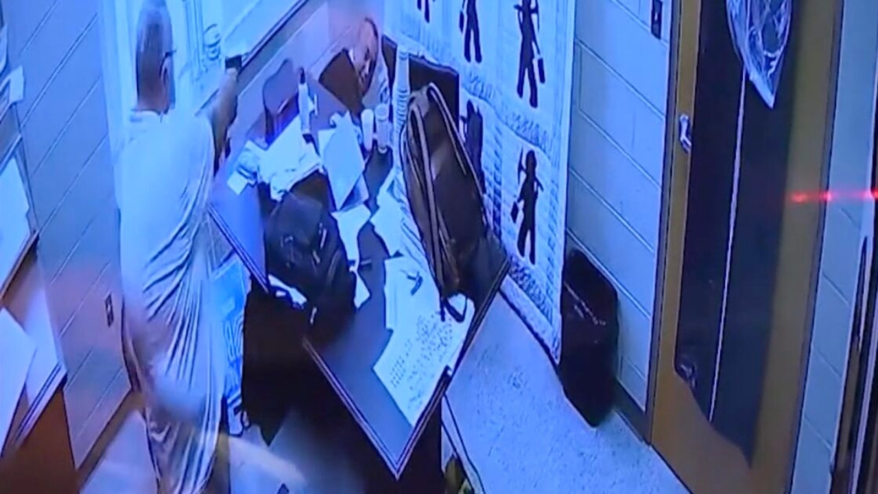 Sheriff dispara y mata a juez en Kentucky, Estados Unidos (VIDEO)