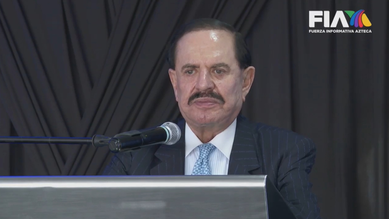 Juan Francisco Ealy Ortiz celebra 55 años al frente de "El Universal"