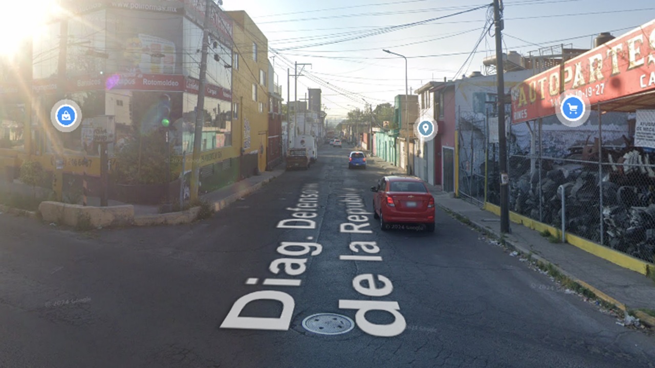 Diagonal Defensores de la República hoy 20 de agosto de 2025: Choque ...