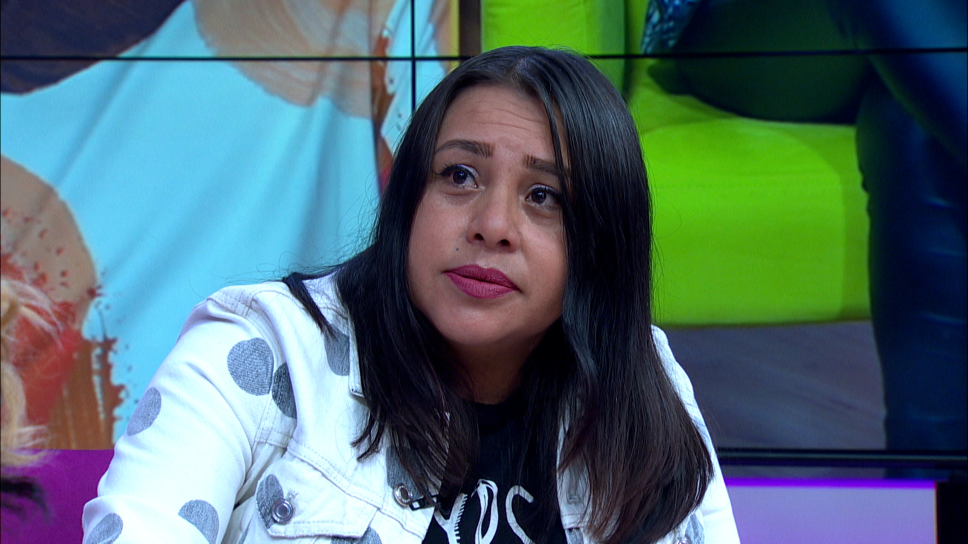 Brenda no entiende por qué no lleva bien con su hermana