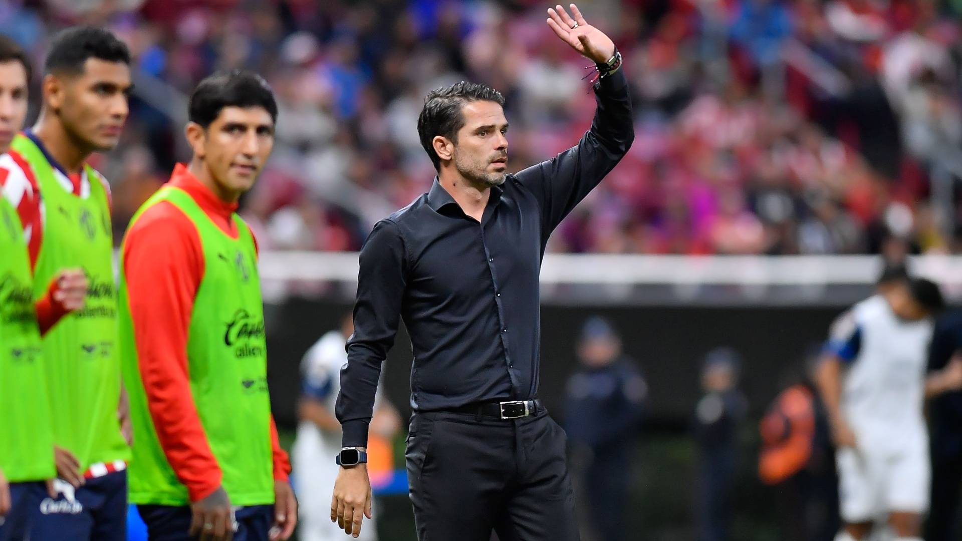 ¿Cuándo acaba el contrato de Fernando Gago con Chivas?