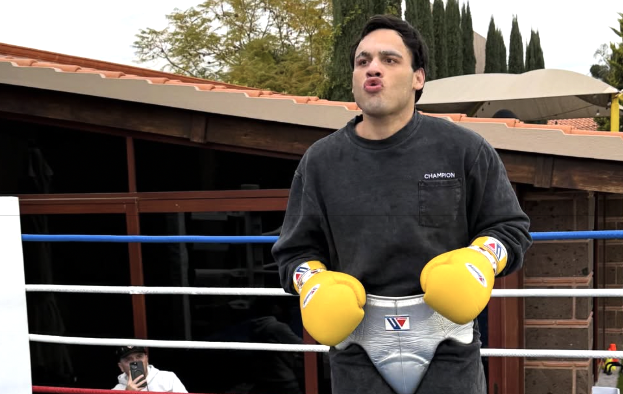 ¿Quién es Ángel Julián Sacco, el rival de Julio César Chávez Jr en la ...