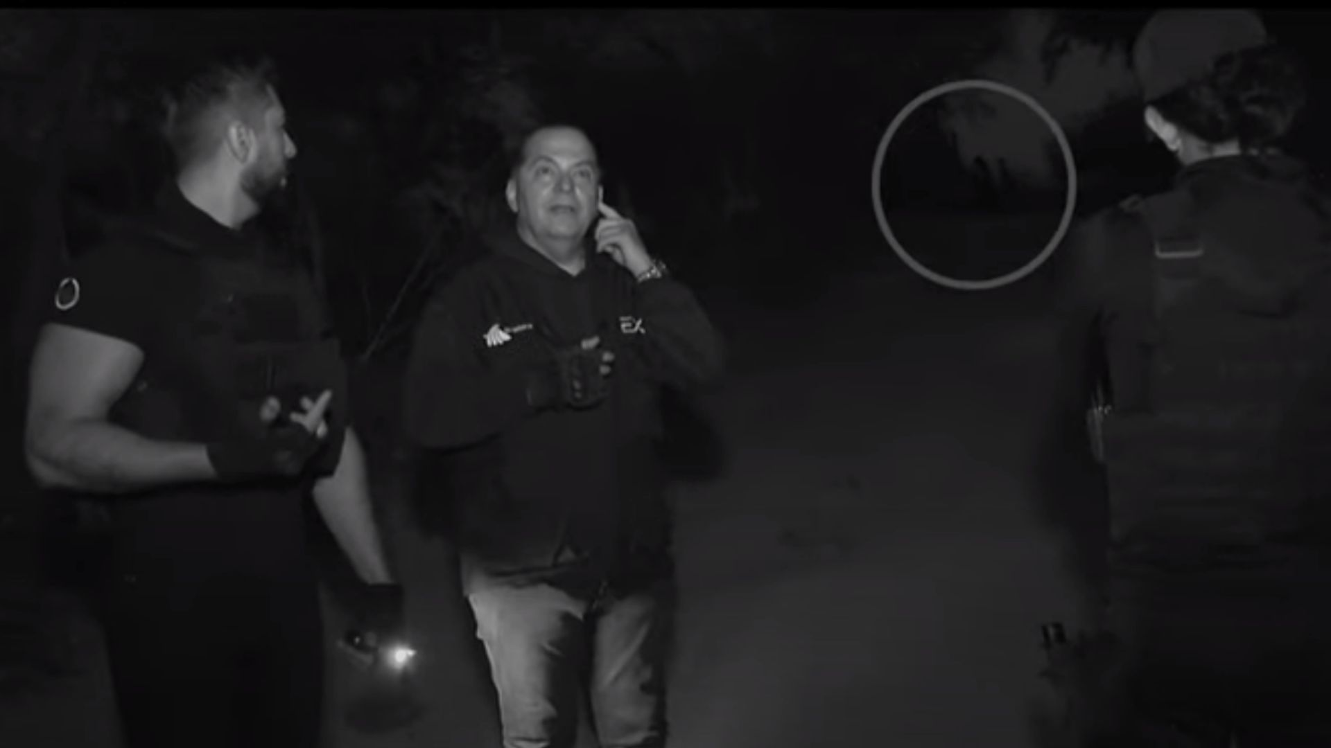 Extranormal Capítulo: Exiliados