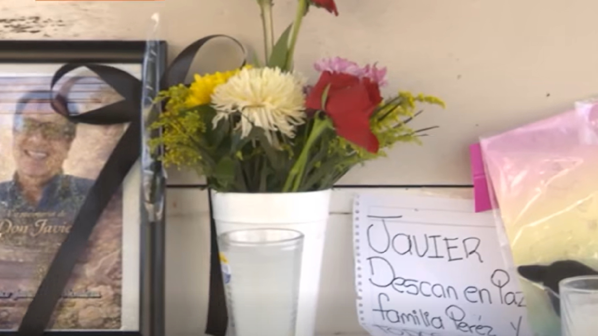 Puesto de Don Javis en León Gto se convierte en altar: Homenaje al ...
