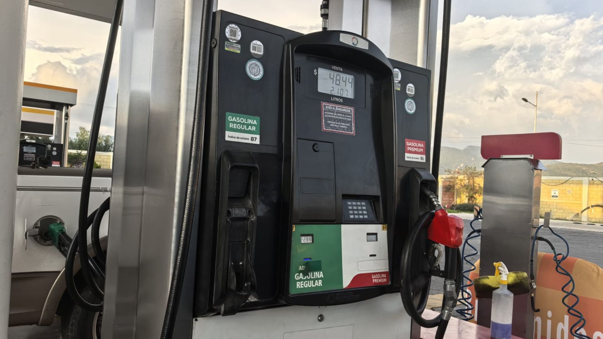 Precio de la gasolina HOY 17 de agosto de 2025 en Querétaro