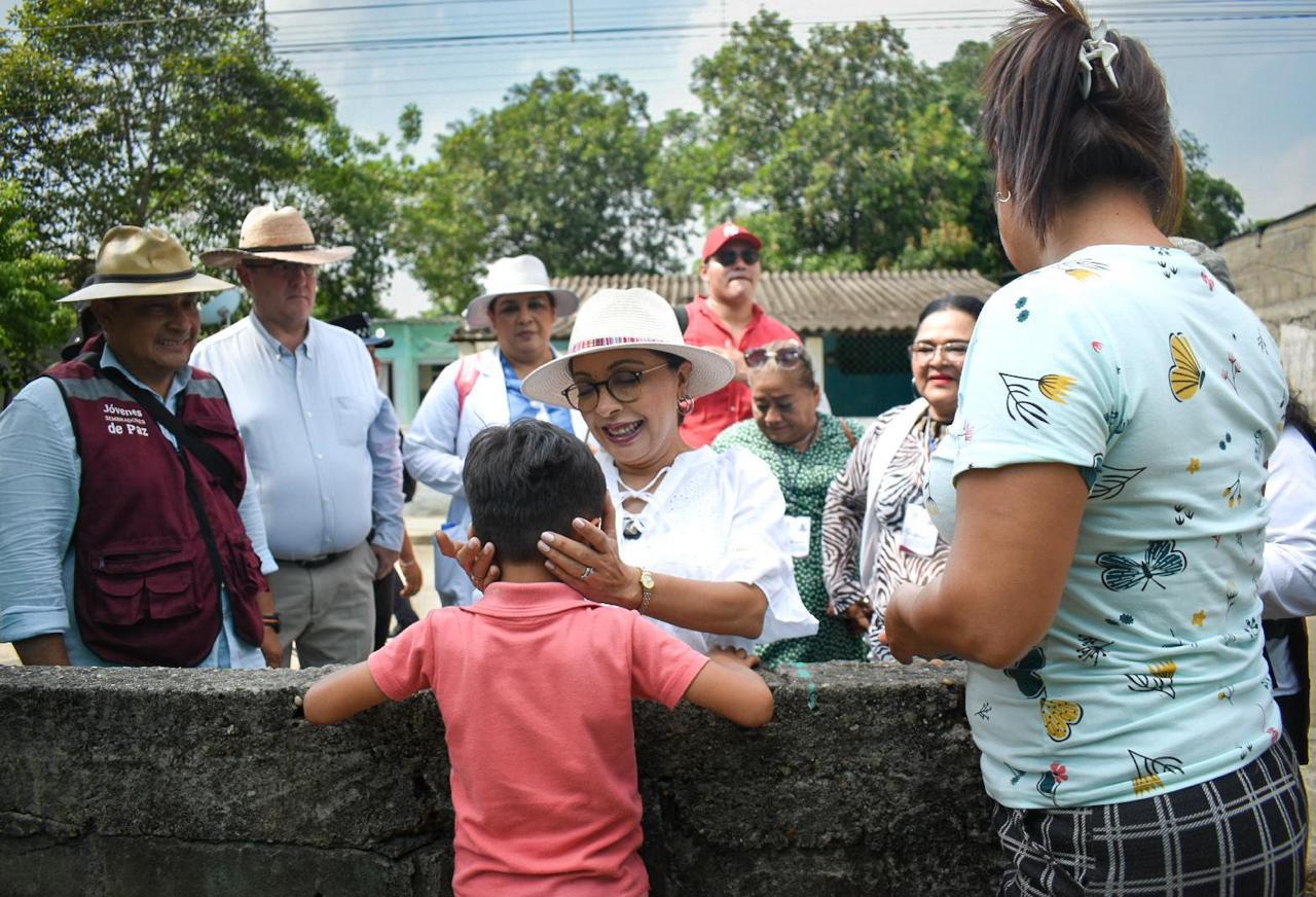 Trabajan en equipo comunidad y gobierno, con miras a pacificación en ...