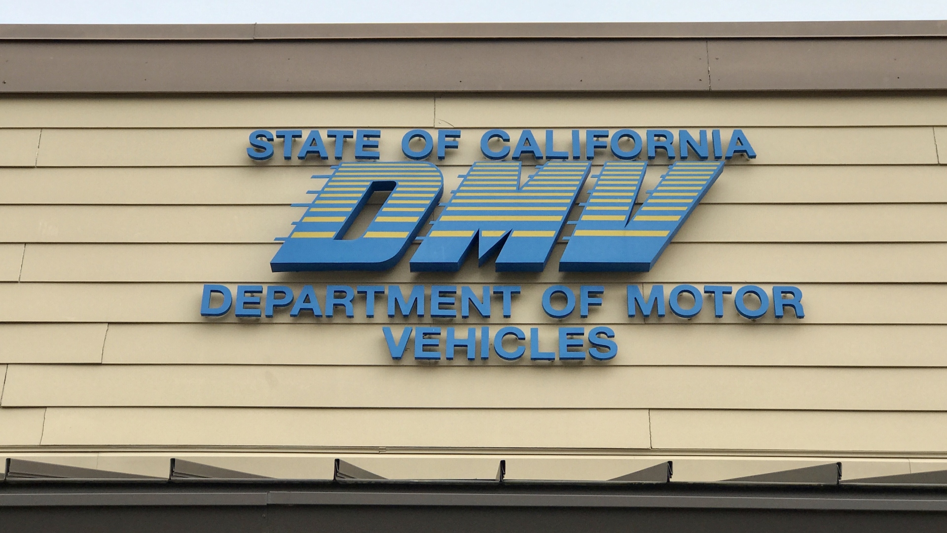 California: así puedes transferir la titularidad de tu coche con el DMV ...