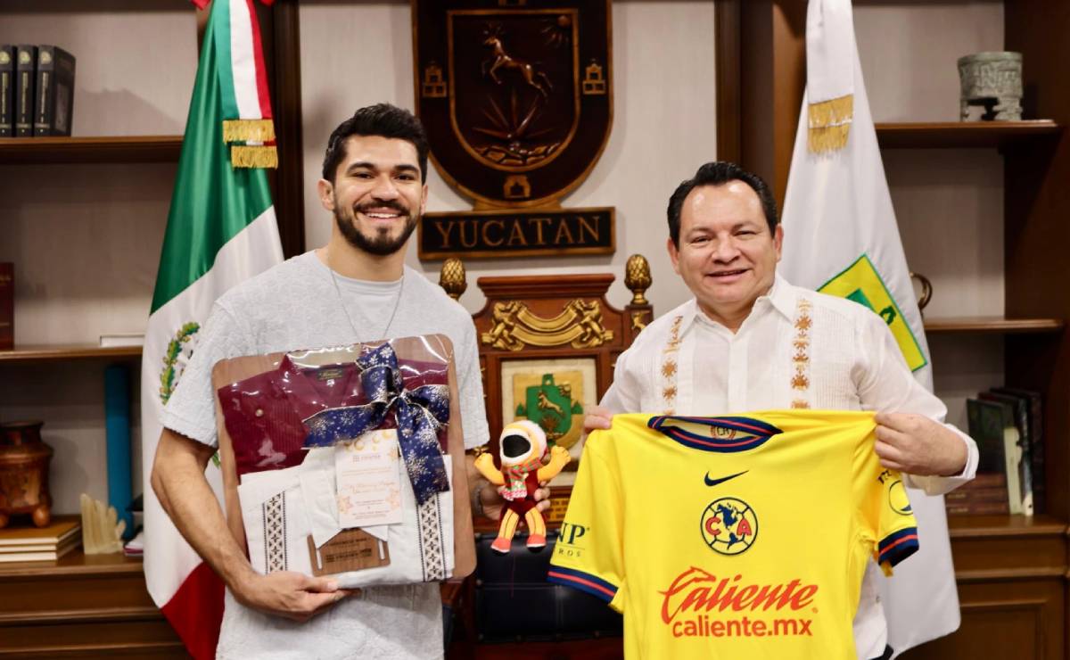 Joaquín Díaz Mena sostiene reunión con Henry Martín, Tricampeón del América
