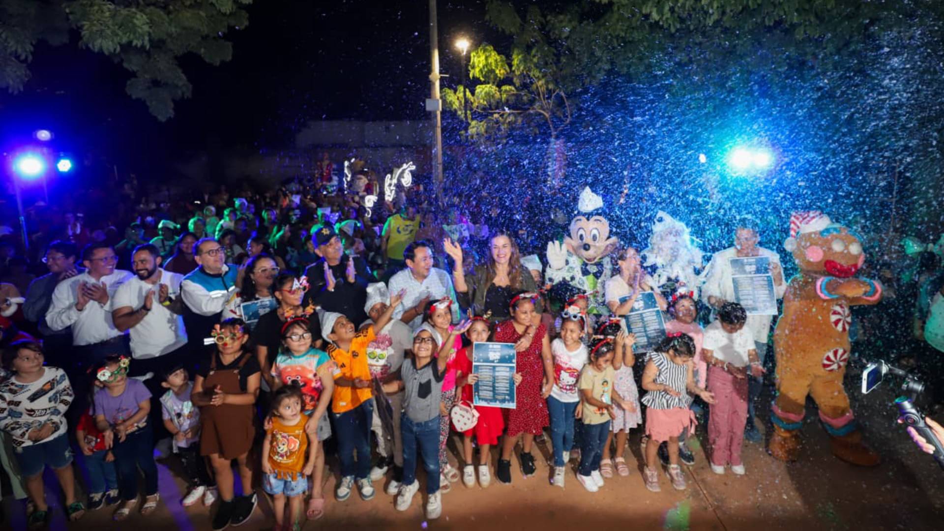 Mérida Brilla con cartelera gratuita en Festival de Navidad