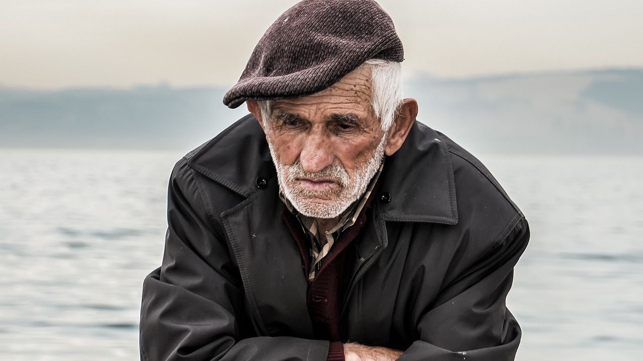 ¿Qué es el olor a viejito y a qué edad comenzamos a tenerlo?