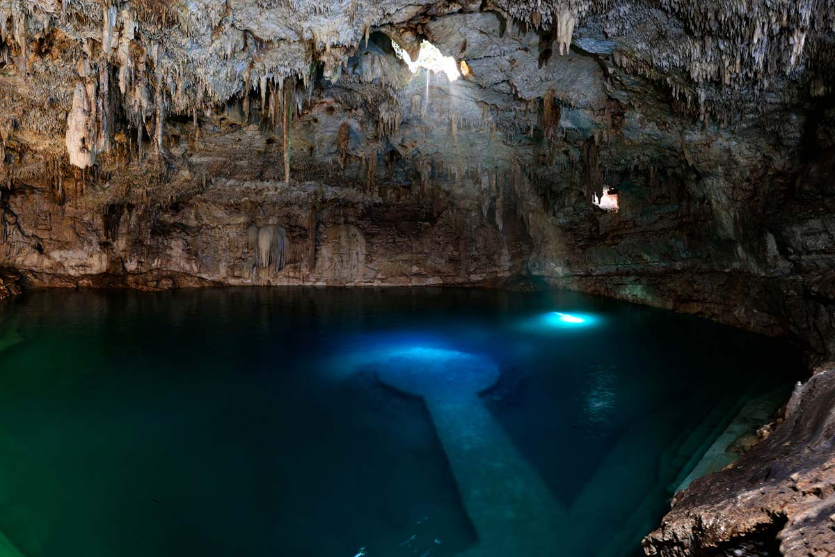 Cenotes sagrados que debes conocer en México