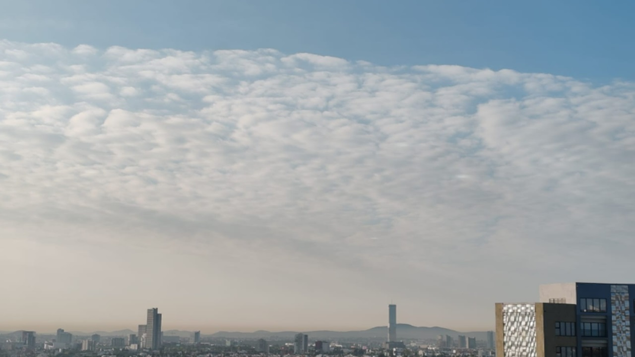 ¿Por qué el cielo en Puebla está aborregado hoy 16 de octubre de 2024 ...