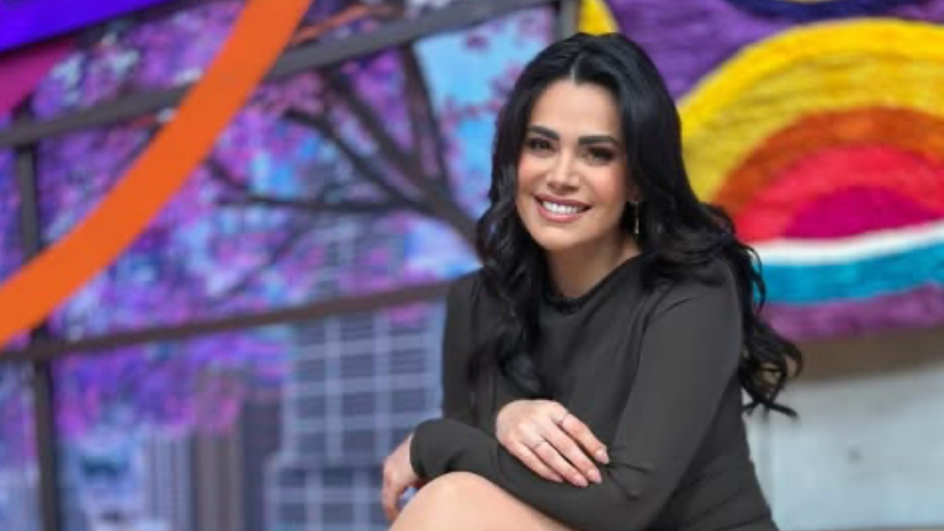 Asaltan negocio de Luz Elena González, conductora de Venga la Alegría