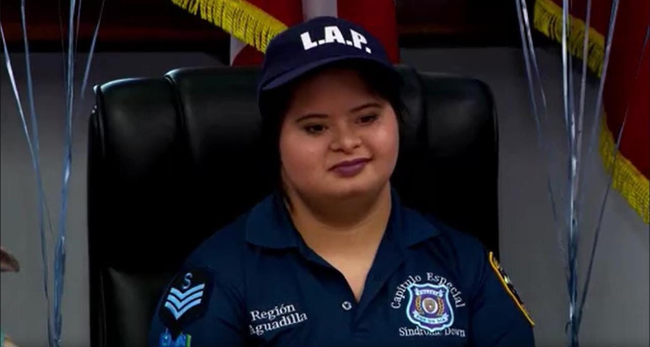 Niña con síndrome de Down es policía por 1 día en Puerto Rico