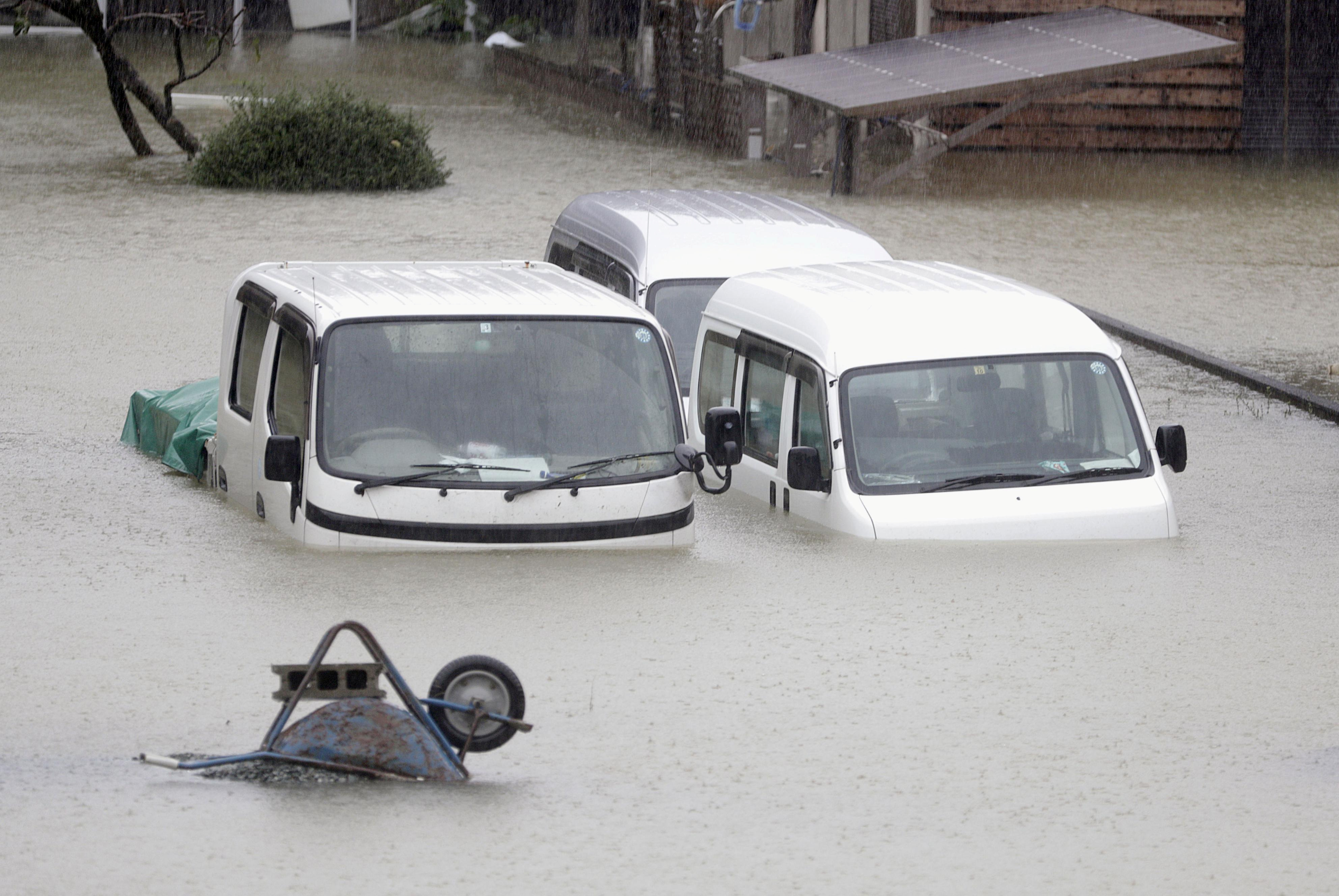 Sugieren evacuar a más de 6 millones por llegada de poderoso tifón a Japón