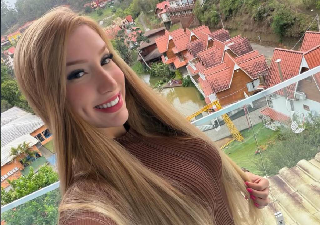 Influencer Isa Vale se quita la ropa en gimnasio de São Paulo: Video