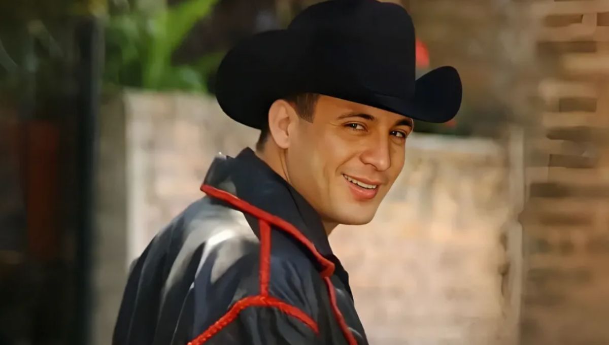 ¿Valentín Elizalde iba a cantar junto a La Arrolladora Banda el Limón ...