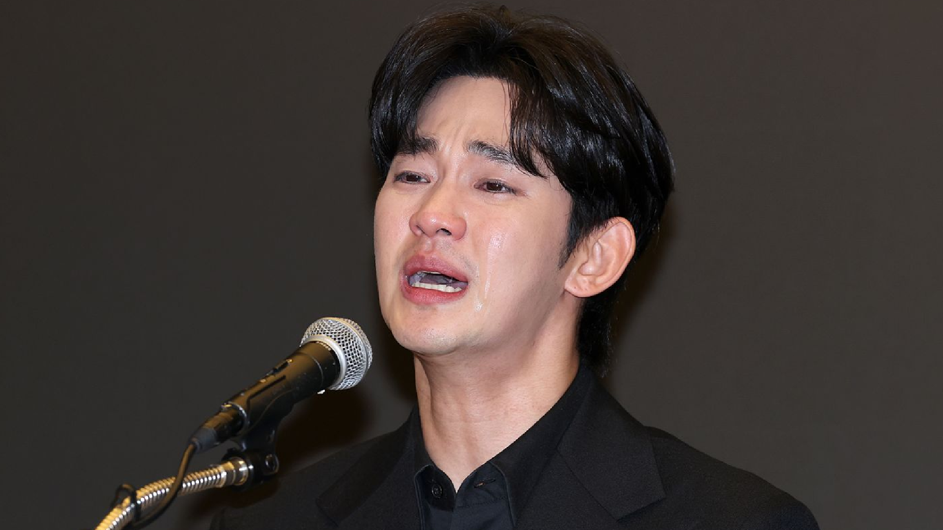 Kim Soo-hyun rompe el silencio tras la muerte de la actriz Kim Sae-ron: “No puedo asumir la ...
