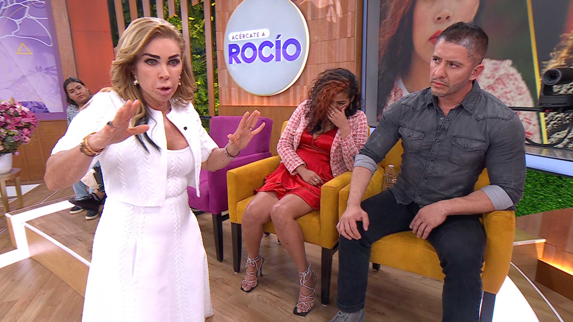 Acércate a Rocío del 4 de agosto 2025 Vive con un misógino