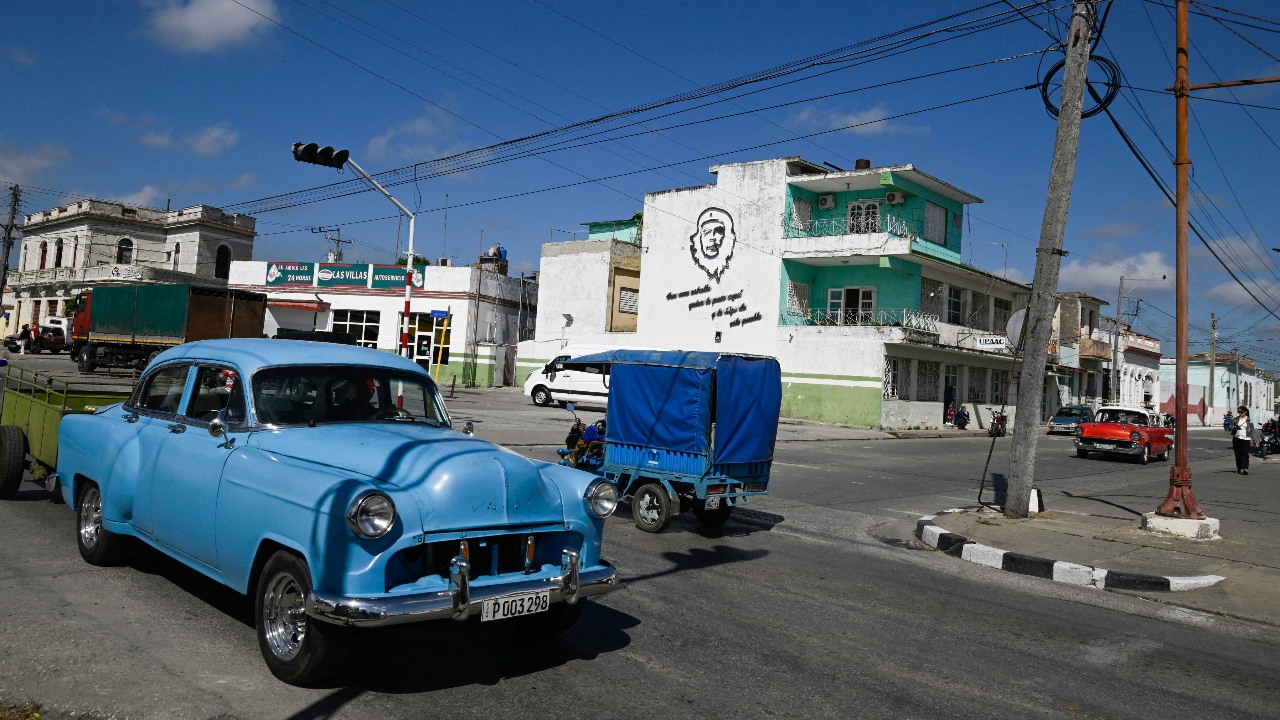 Dictadura de Cuba sitia casas de activistas; hizo más de 200 actos de ...