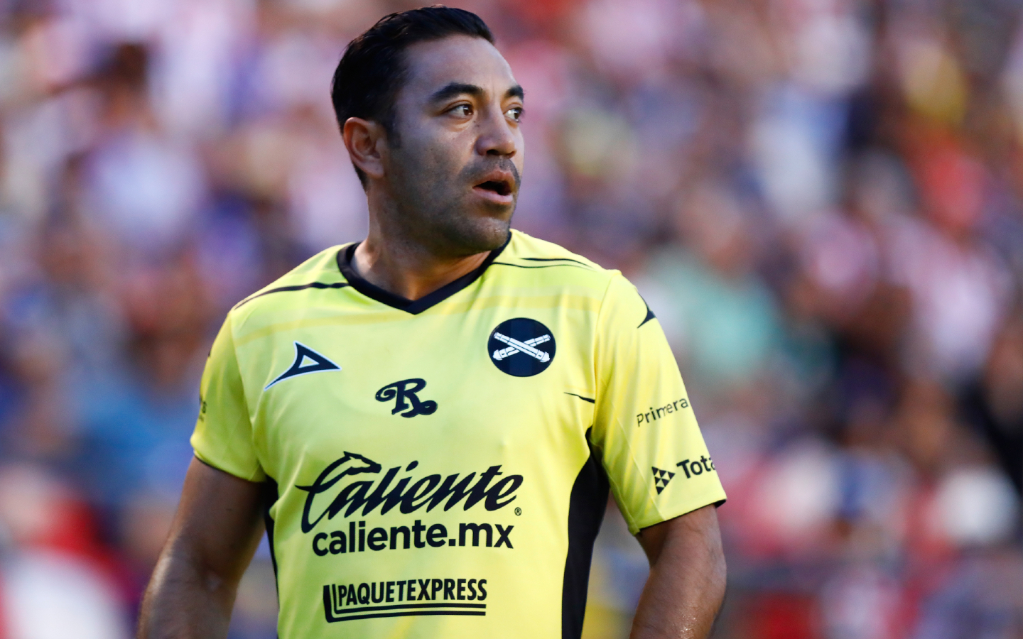 Marco Fabián confirma su regreso al futbol europeo