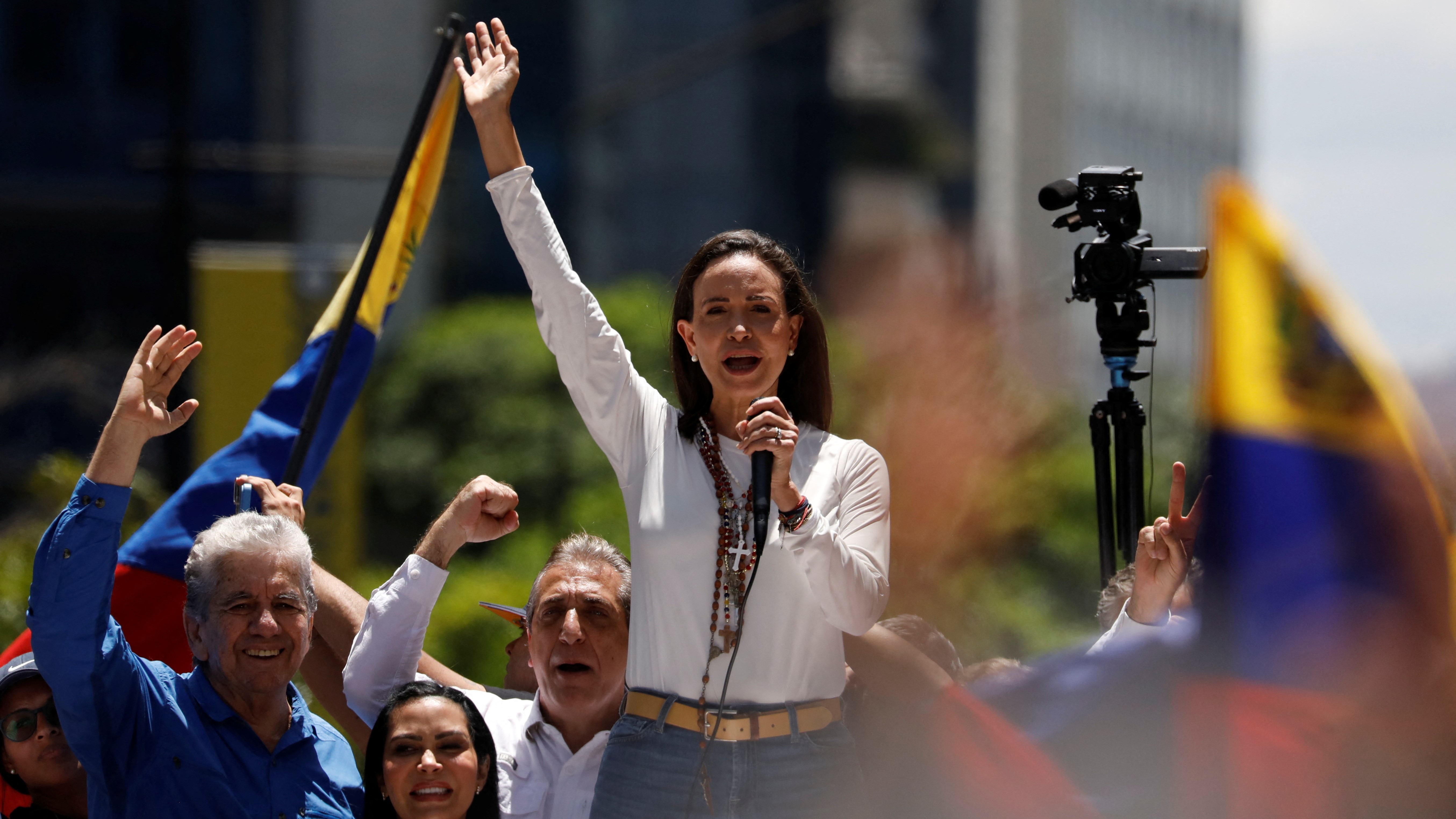 Oposición de Venezuela: María Corina Machado afirma que el régimen ...
