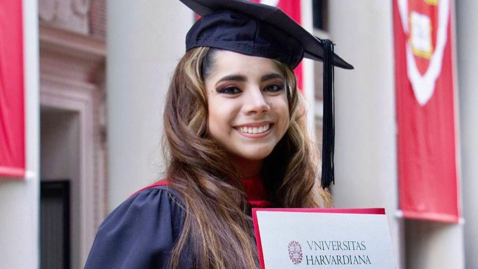 Dafne Almazán, genio mexicana con doctorado en EU