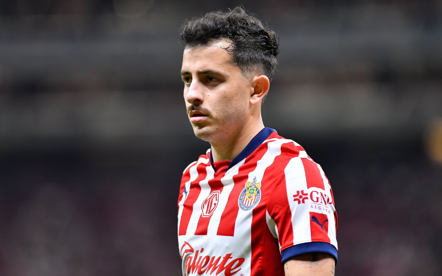 Alan Mozo y las estadísticas que presumió antes de volver con Chivas