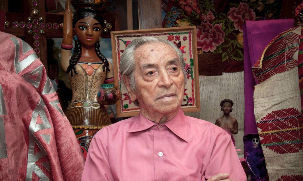 Ramón Valdiosera creó término rosa mexicano