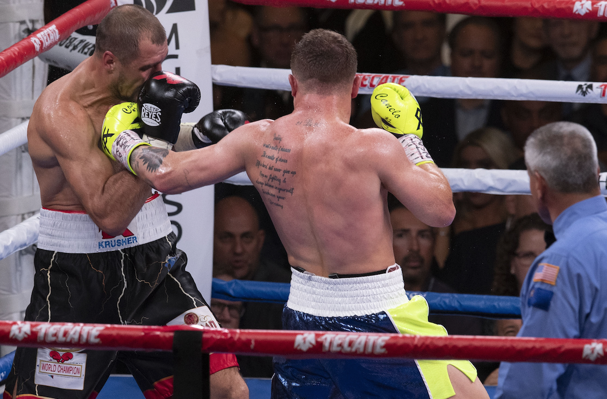 Revive el KO de Saúl "Canelo" Álvarez a Sergey Kovalev
