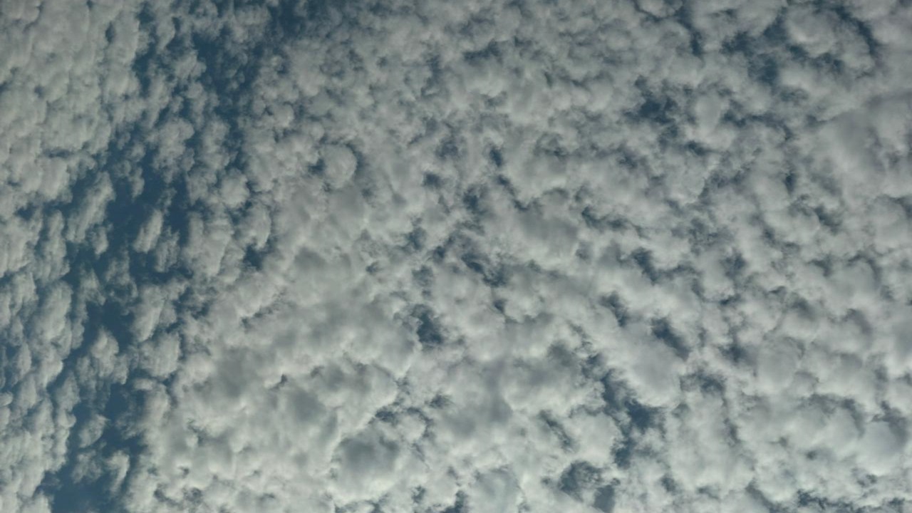 Cielo aborregado en Puebla hoy 11 de noviembre de 2025: significado y ...