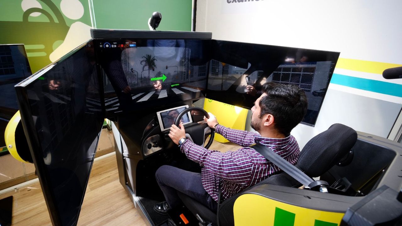 ¿Cómo funciona el examen de manejo con simulador en Jalisco?