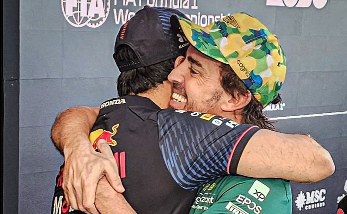 El gran final entre Checo y Fernando Alonso, y el abrazo entre los dos ...