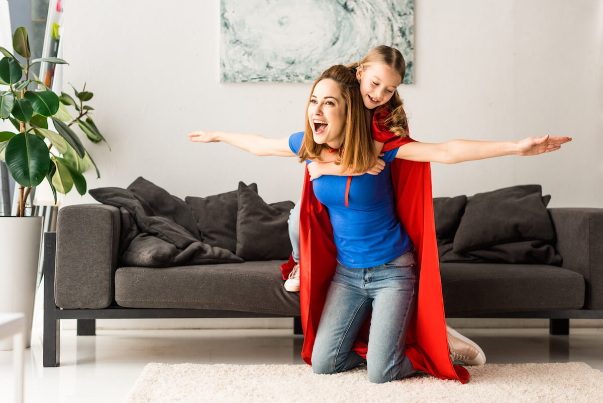 Ser mamá, el superpoder que regala grandes satisfacciones y complicaciones
